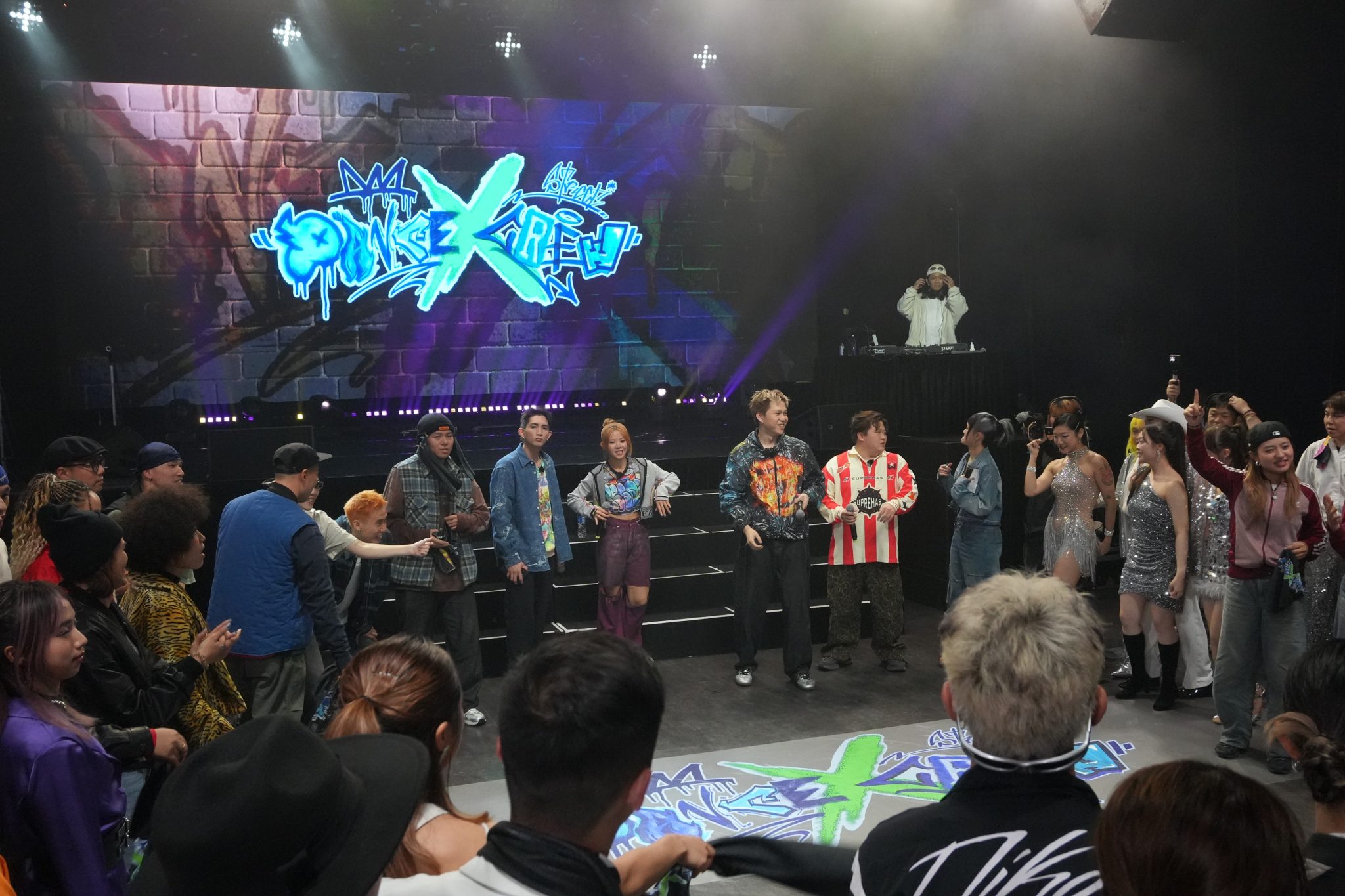 街舞比賽節目《Dance X Crew》今晚首播 Lokman落力跳free style：唔可以失禮 | Now.com WATCH